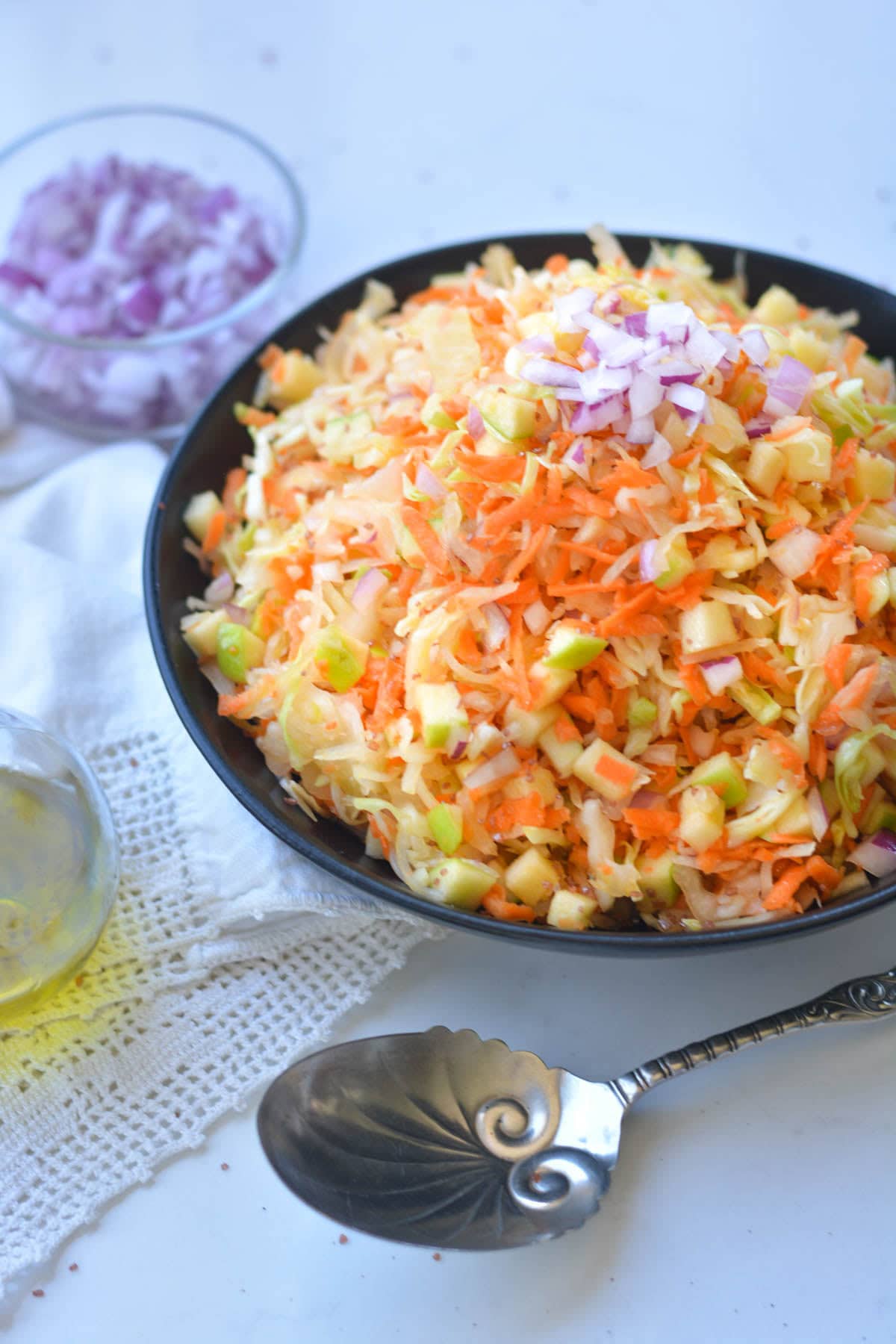 Polish Sauerkraut Salad Recipe (Sorowka z Kiszonej Kapusty) | The ...